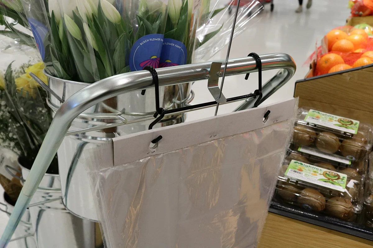 Mobile Silver Bucket Display | Carlson AirFlo